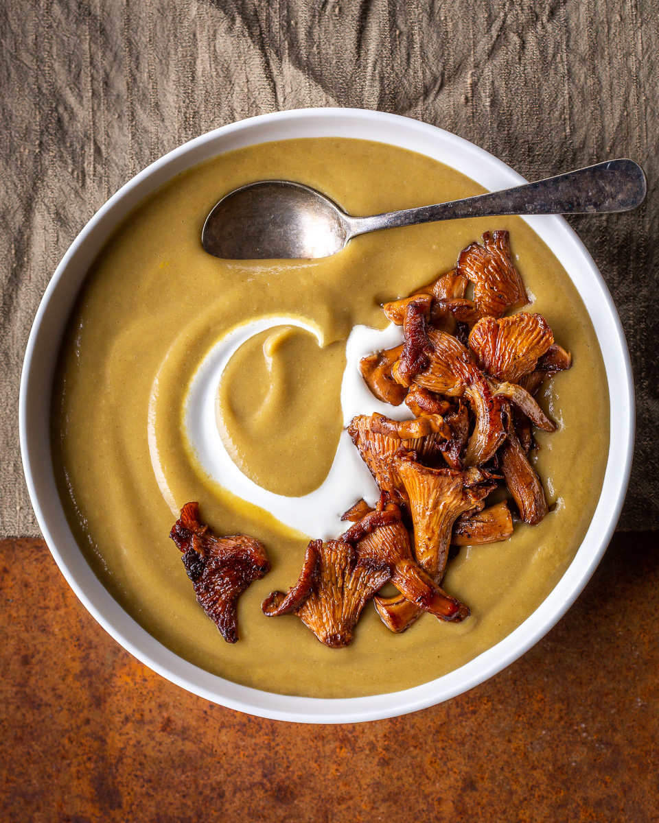 Sunchoke Soup with Crème Fraîche and Pan Fried Chantrelle Mushrooms ...