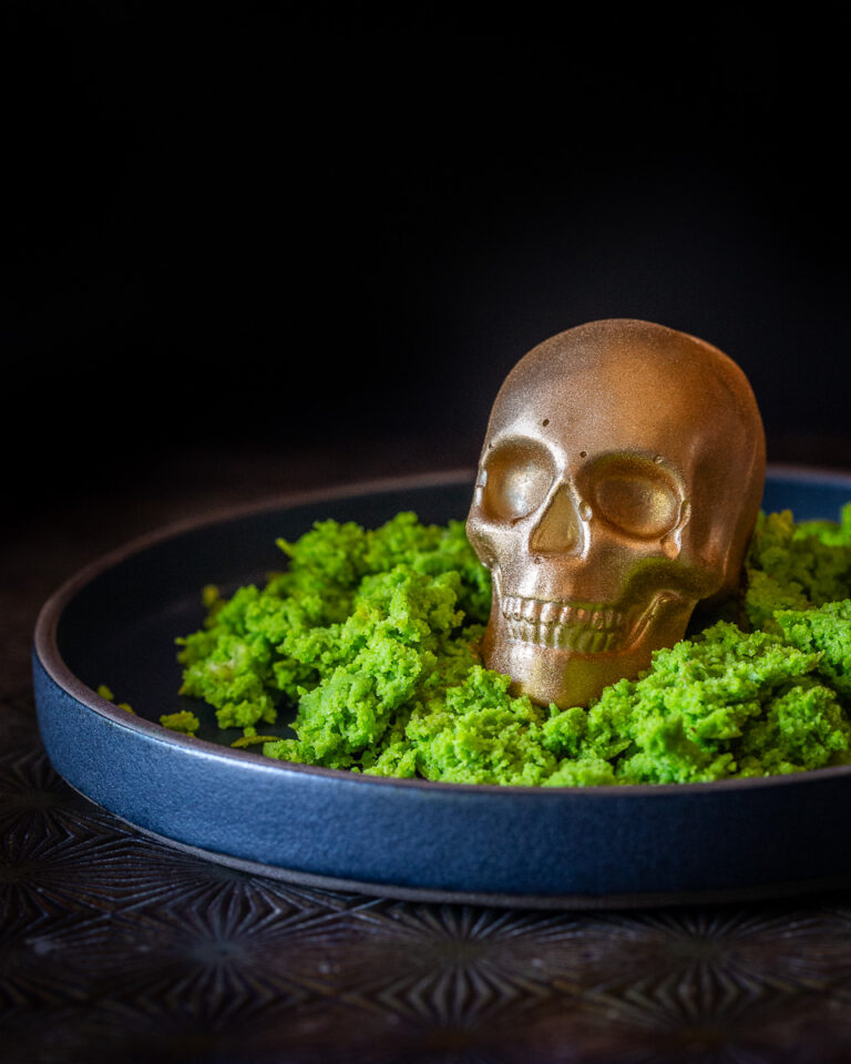 Flaming Skull Dessert (White Chocolate Skull, Cherry Cream, Vanilla ...