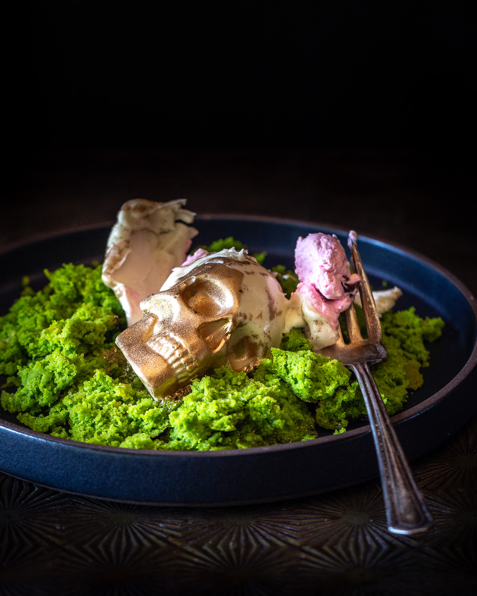 Flaming Skull Dessert (White Chocolate Skull, Cherry Cream, Vanilla ...