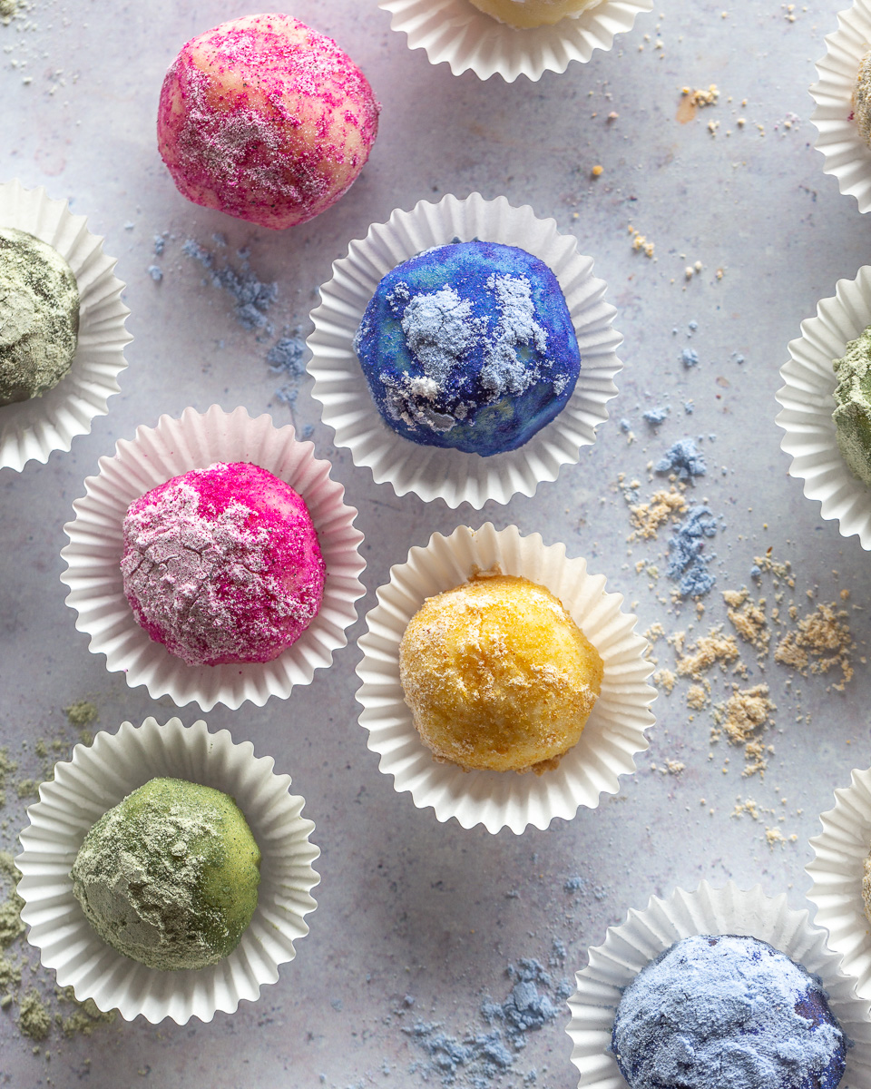 Redwood White Chocolate Truffles and Candy Cap Milk or Dark Chocolate ...